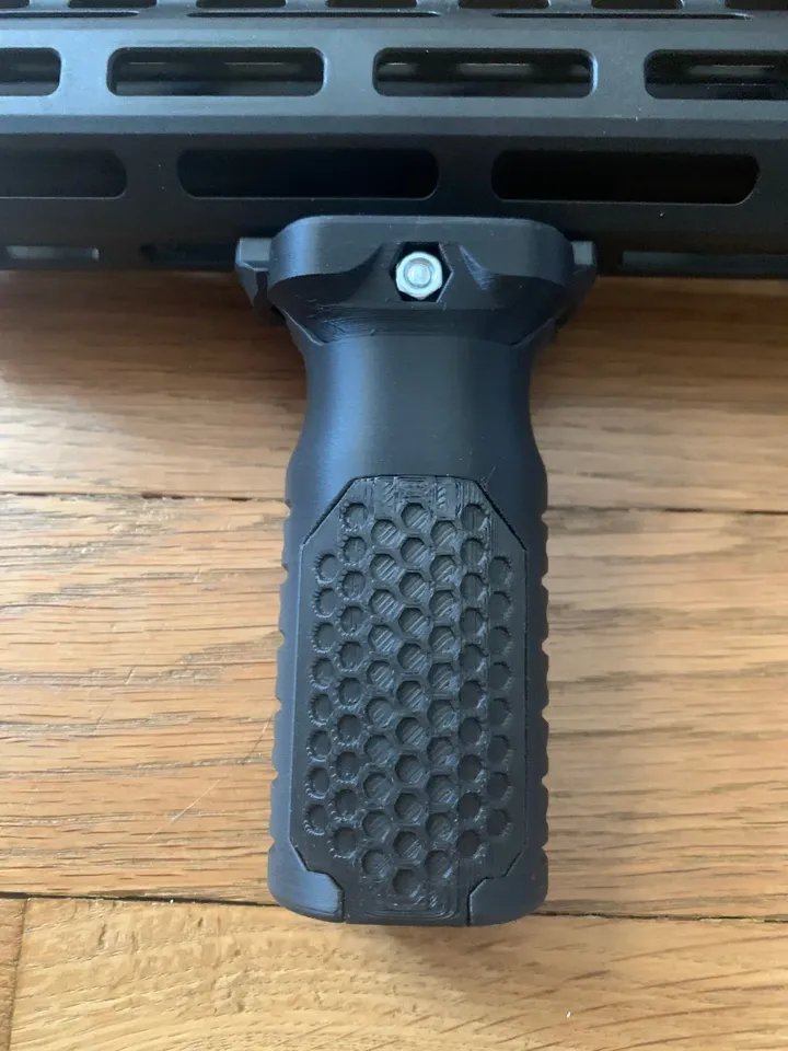 Airsoft Grip Hand by Paul Joubert | Download free STL model ...