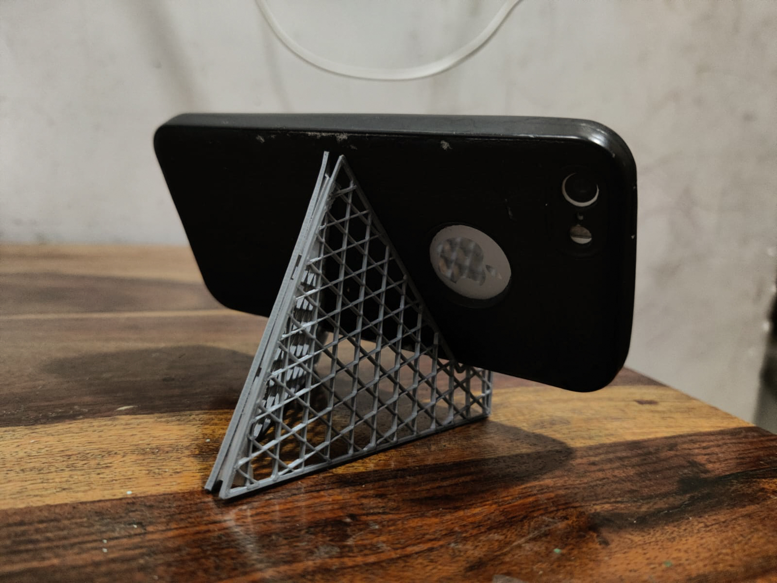 3d printed PAPER phone stand by LostJPEG | Download free STL model ...