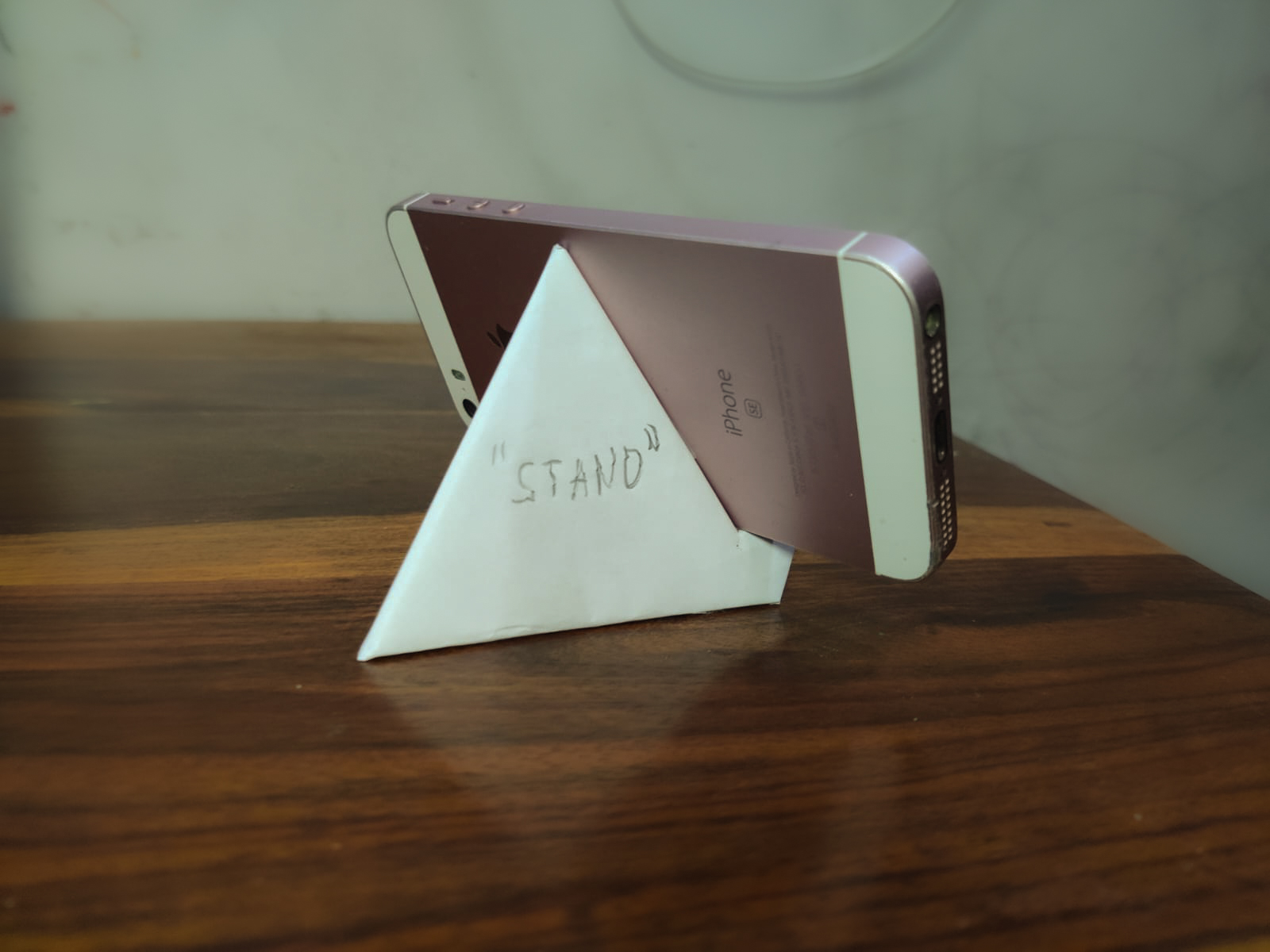 3d printed PAPER phone stand by LostJPEG | Download free STL model ...