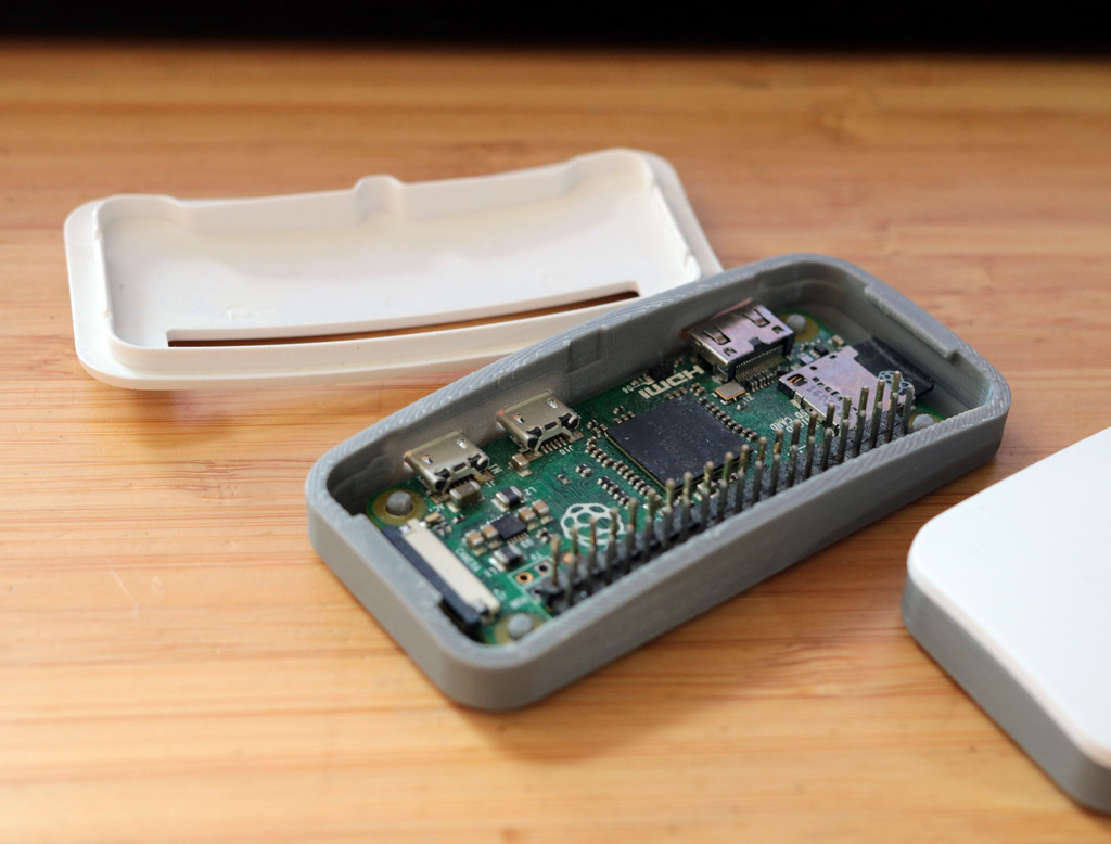 Pi Zero Official Lid Case by Voodle | Download free STL model ...