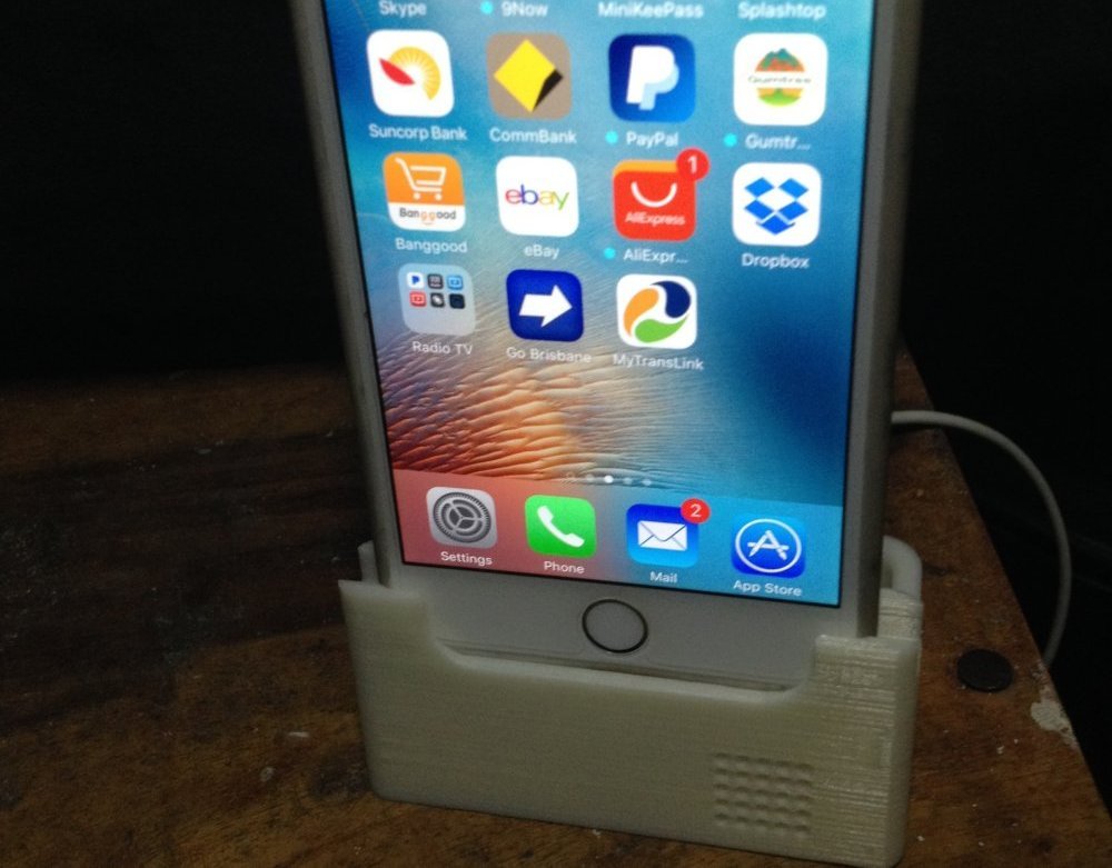 iPhone 6+ Stand Remix by Bern | Download free STL model | Printables.com