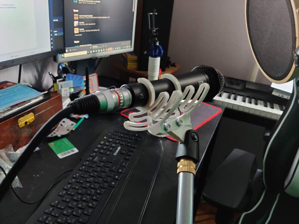Microphone soft mount by Flasheek | Download free STL model ...