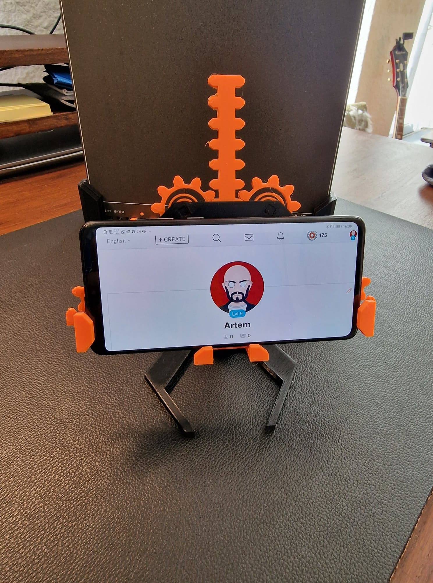 Mechanical phone stand mk1 by Artem | Download free STL model ...