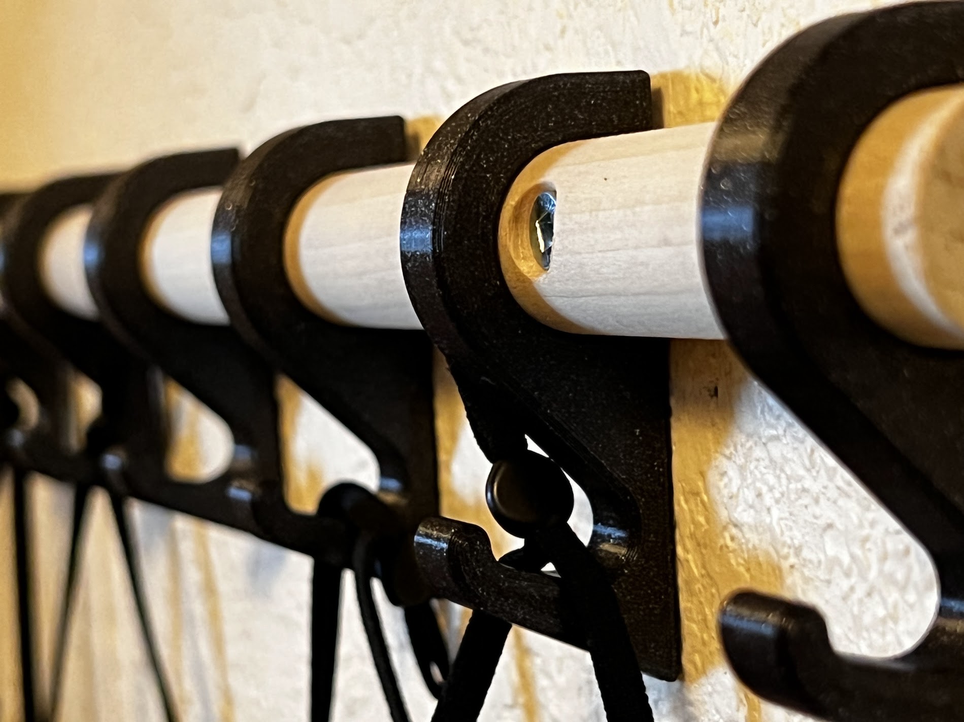 Universal Dowel Rail: Mask Hook by Canardiain | Download free STL model ...