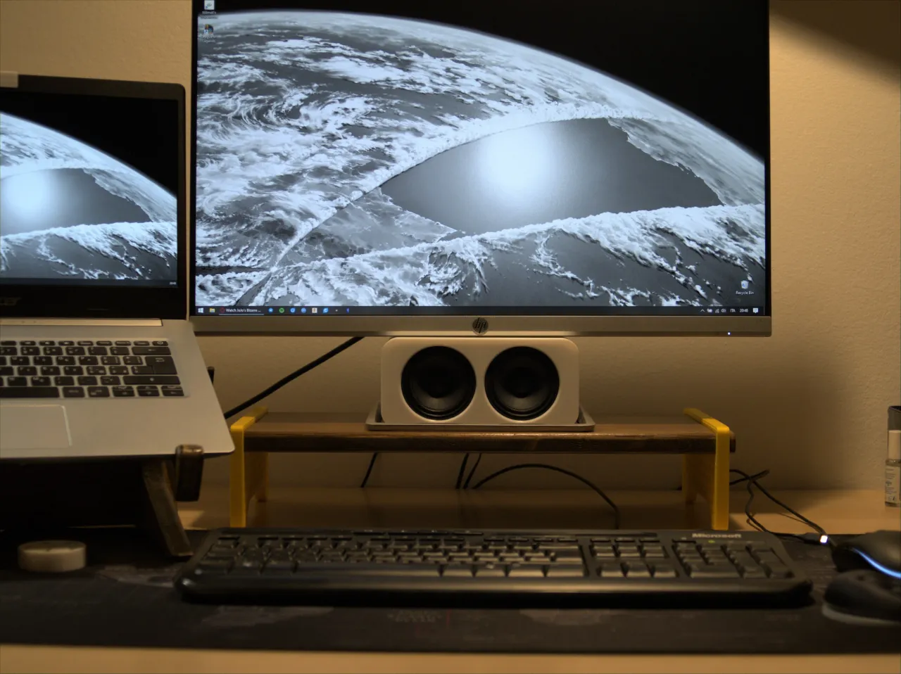 Monitor riser legs by jeenzo | Download free STL model | Printables.com