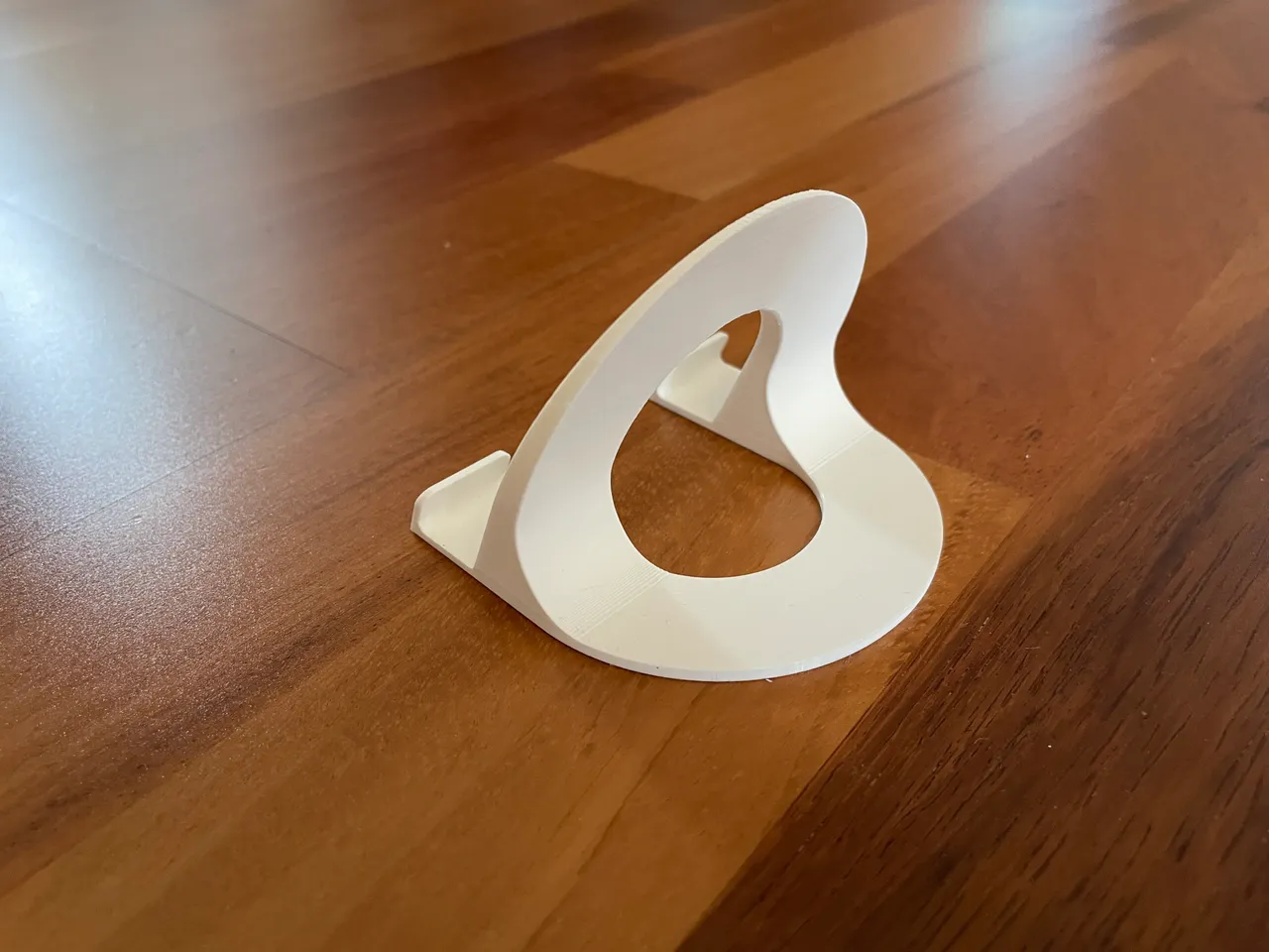 Phone Stand modern curved design by Mr.(Pr)interesting | Download free ...