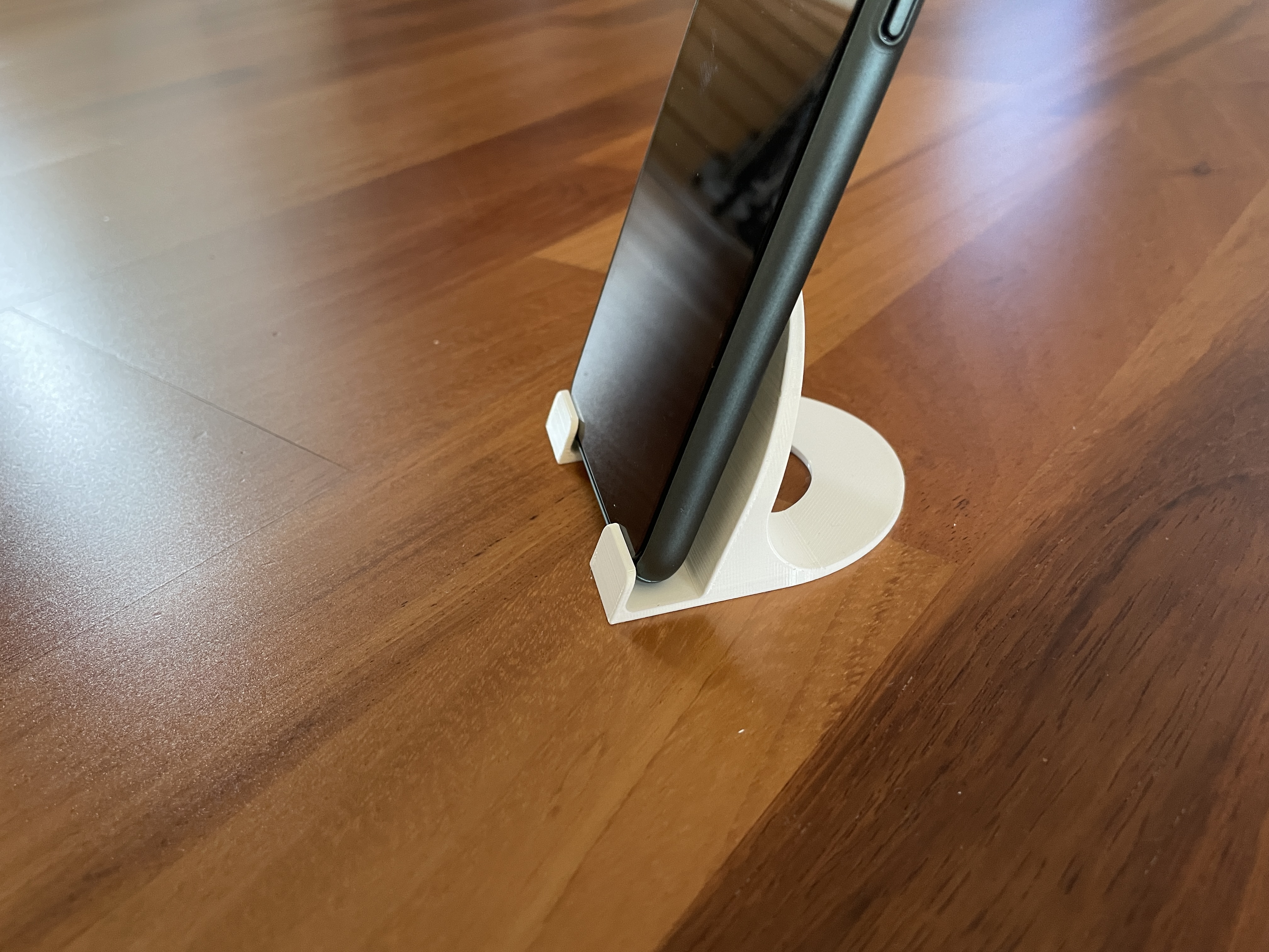 Phone Stand modern curved design by Mr.(Pr)interesting | Download free ...