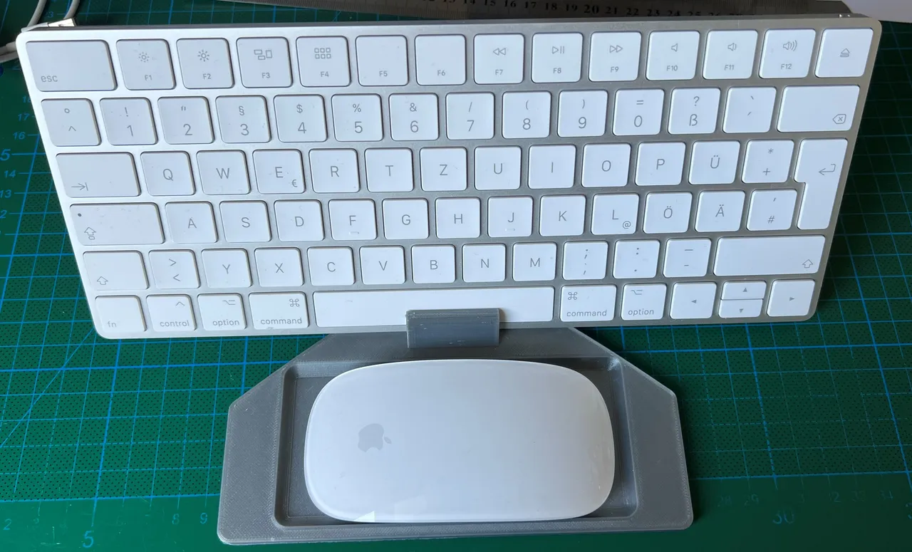 Ablage für Apple Magic Maus - Tastatur by Darkmoon | Download free STL ...