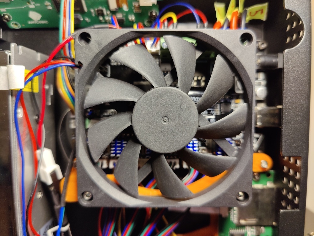 Anycubic Mega/S Motherboard Fan Mount 9015 by bassamanator | Download ...