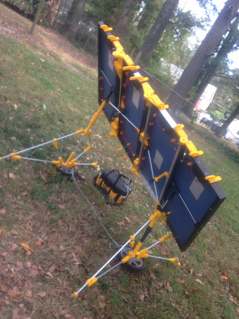 High output mobile solar array by Manbehindthemadness | Download free ...