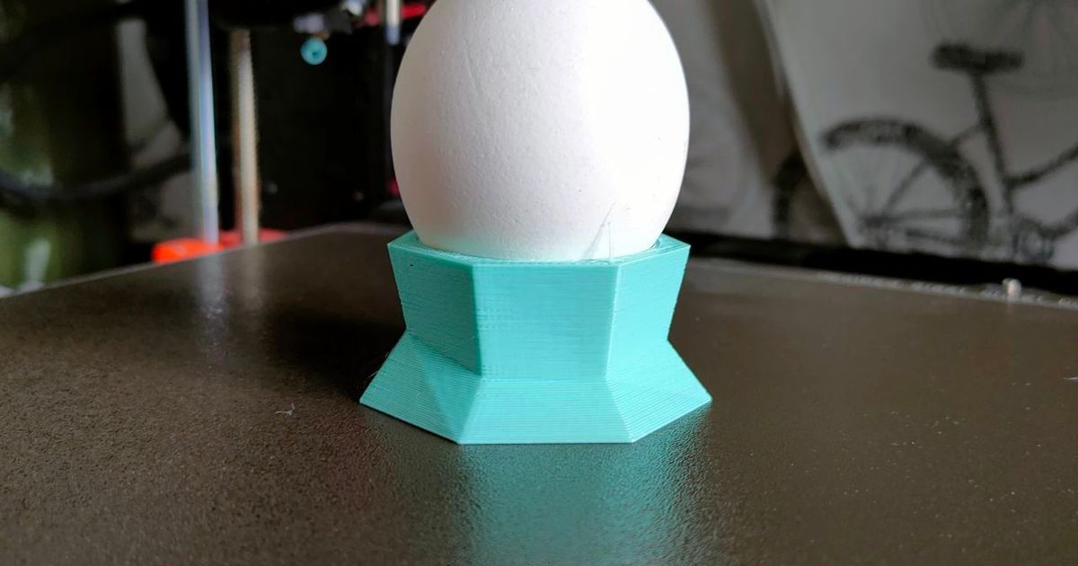 Low Poly Egg Stand by Madzialke | Download free STL model | Printables.com