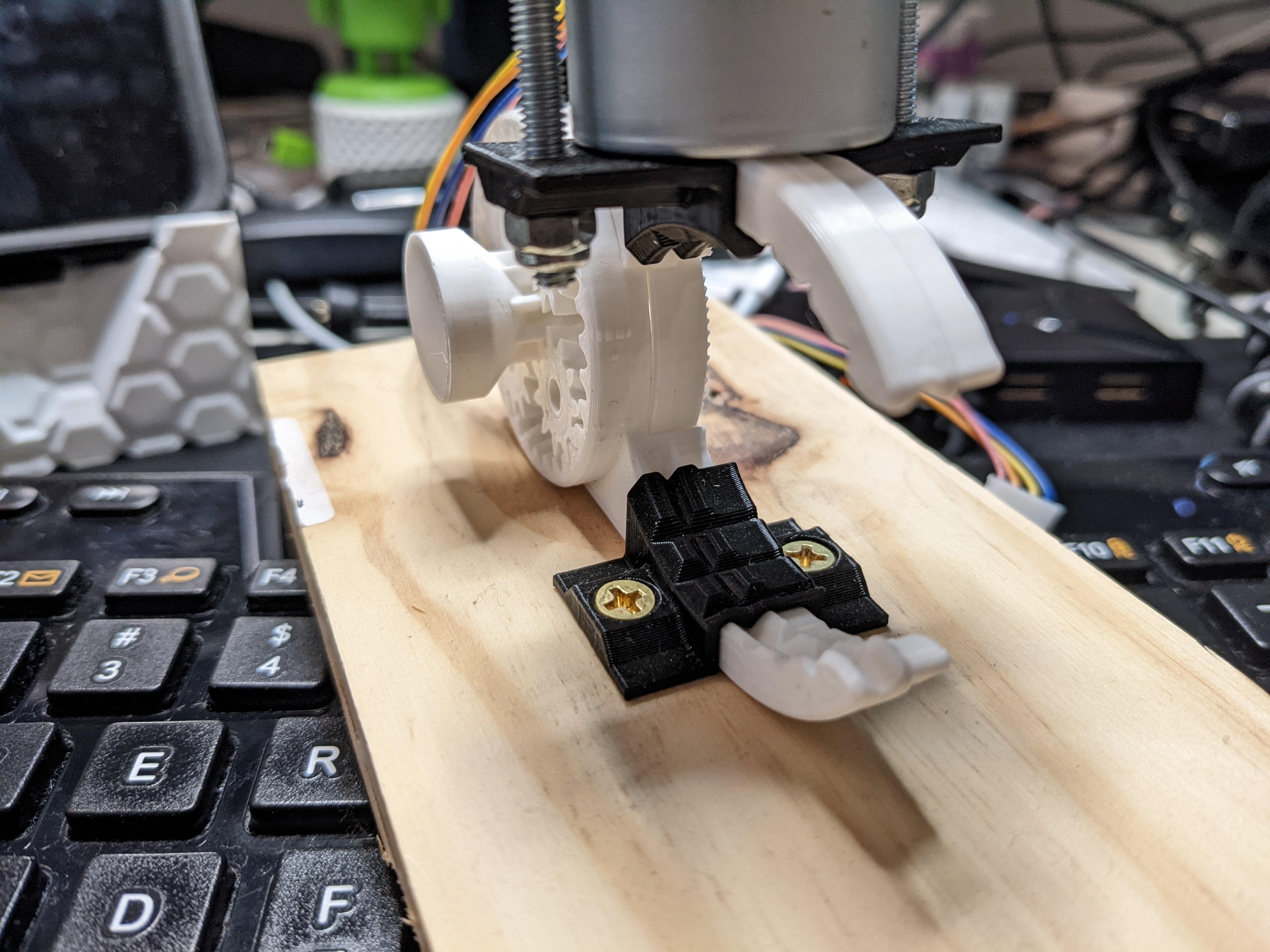 Mantis Clamp Mounts by zuberio | Download free STL model | Printables.com