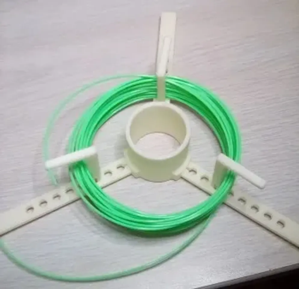 Expandable Adjustable Filament Spool by SteveS42 | Download free STL ...