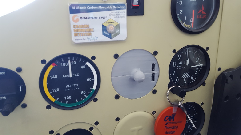 aircraft phone holder by frankv | Download free STL model | Printables.com