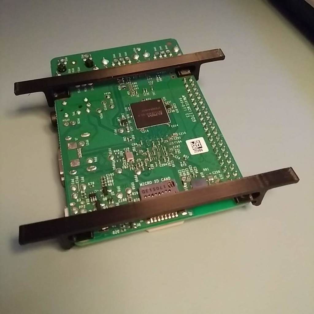 Simple feet / wall mount system for Raspberry Pi by rasniel | Download ...