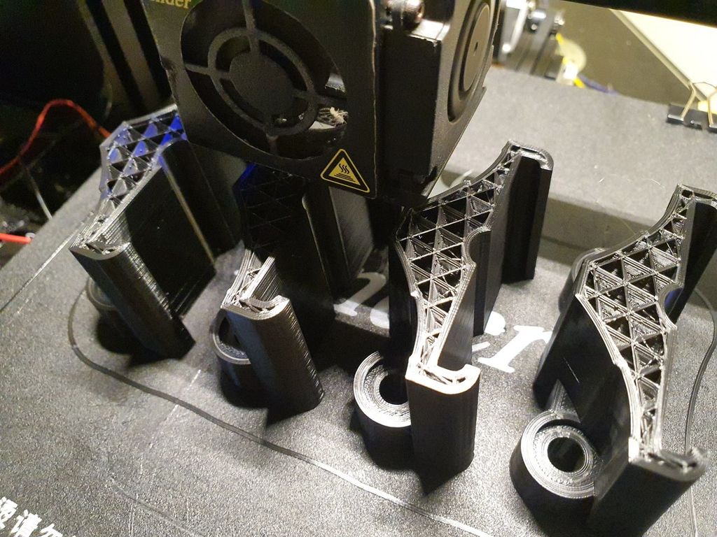Floaty McFloatFace by Sparxcore | Download free STL model | Printables.com