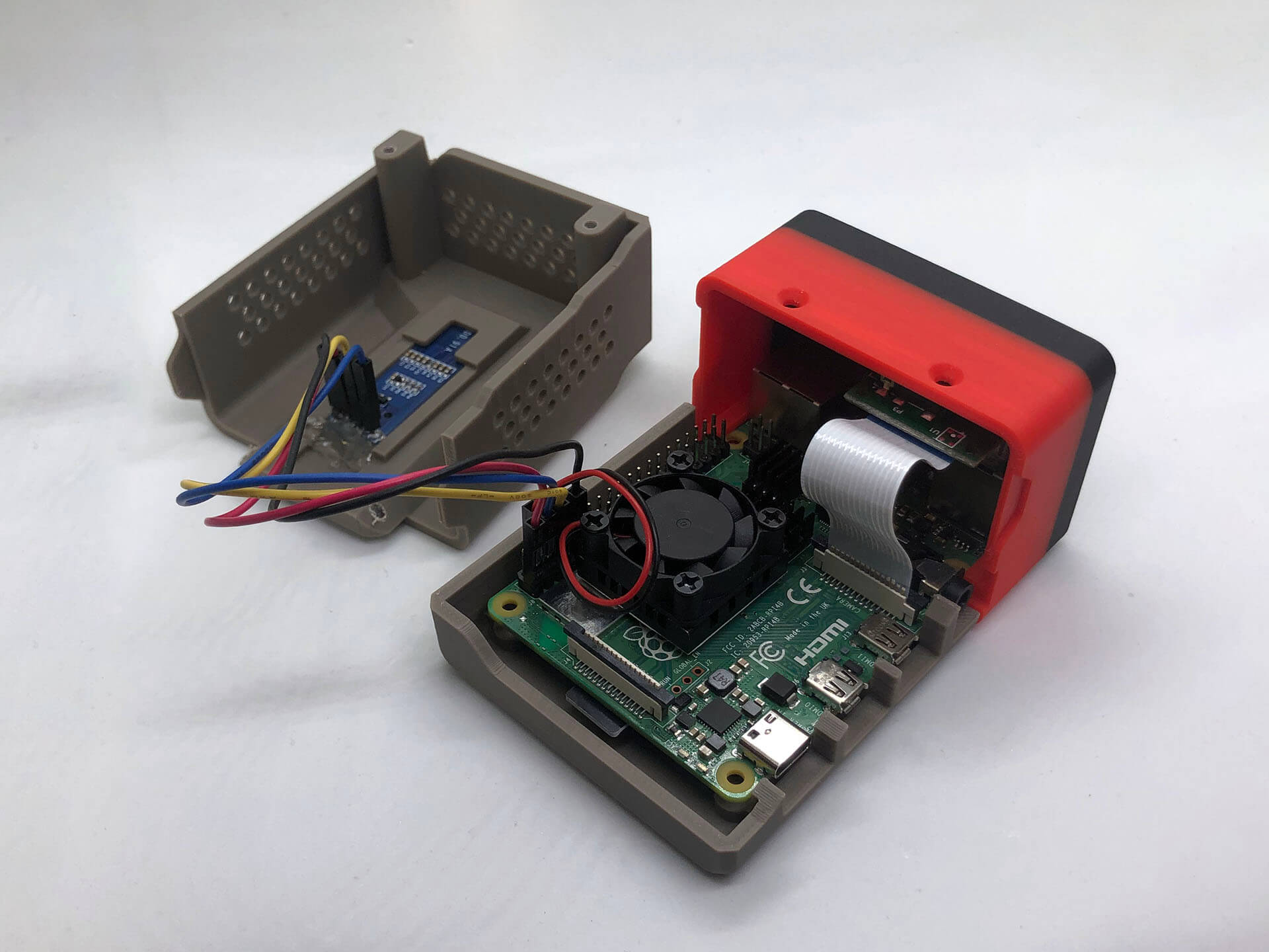 Raspberry Pi Case w/ CSI to HDMI Adapter by Evan000 | Download free STL ...