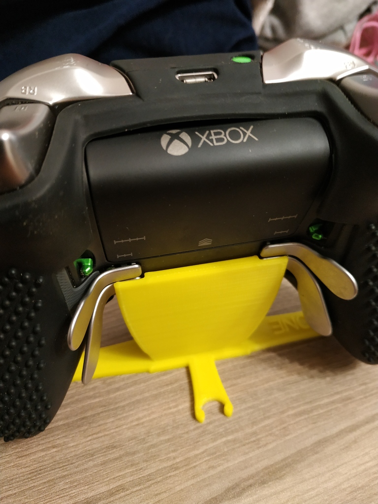 Modular controller stand for Xbox Elite by Volkaster | Download free ...