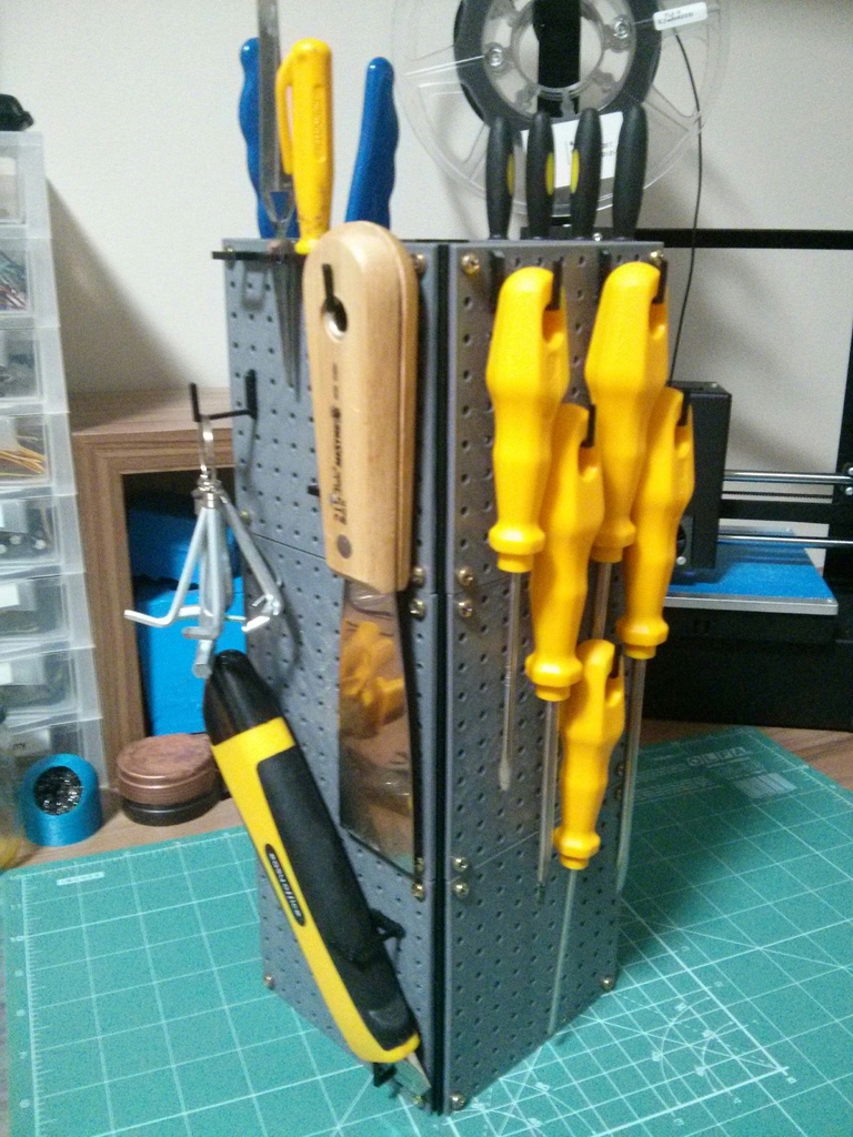 Mini Pegboard Tool Tower by Marcelo Chaves | Download free STL model ...