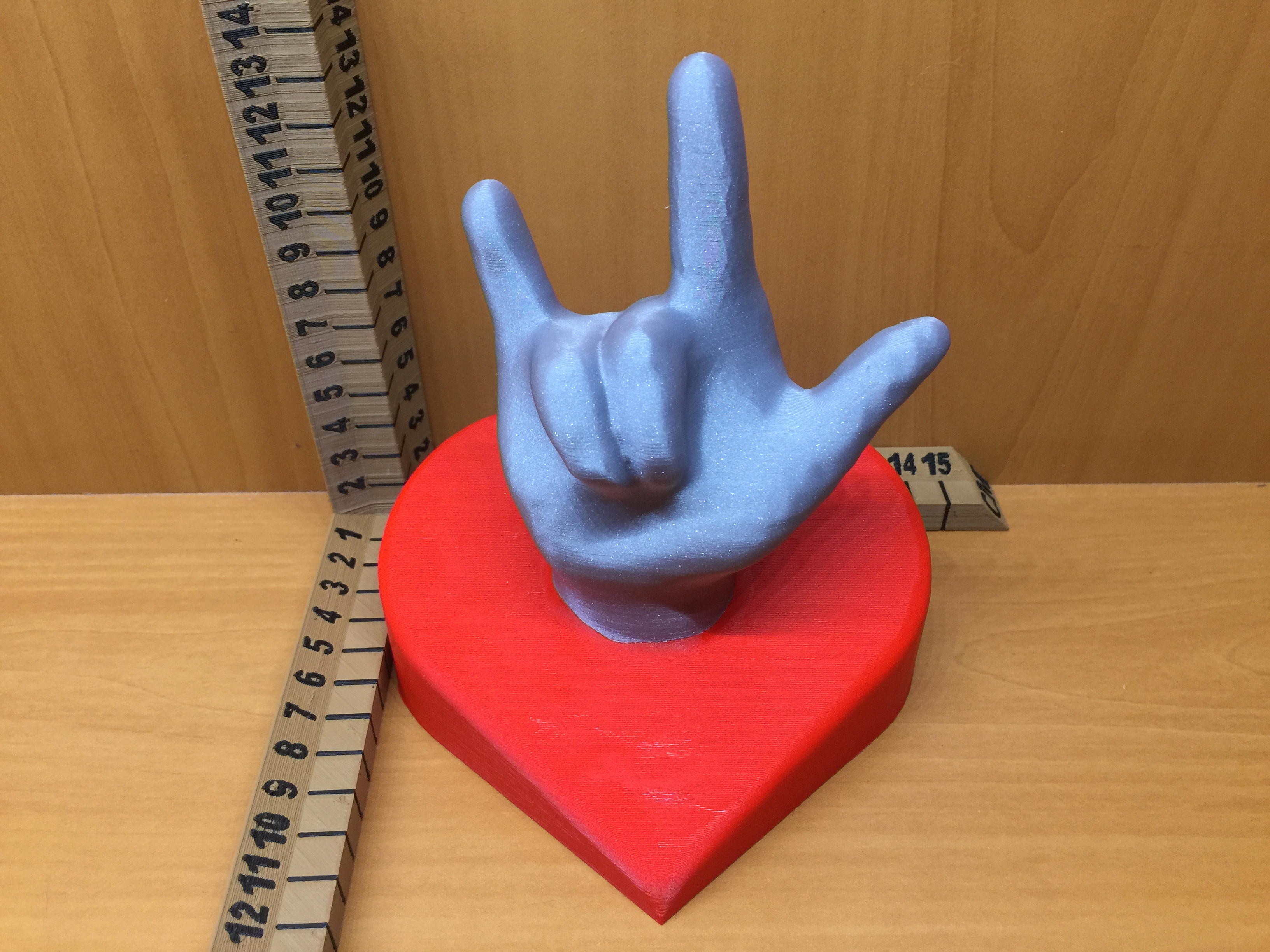 Hearts & Hands by StarLabs3D | Download free STL model | Printables.com