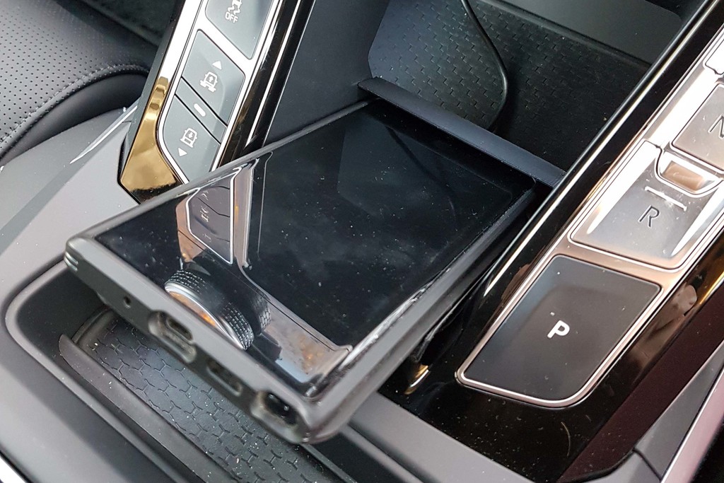 iPace wireless phone charger cradle by Rod Laird | Download free STL ...