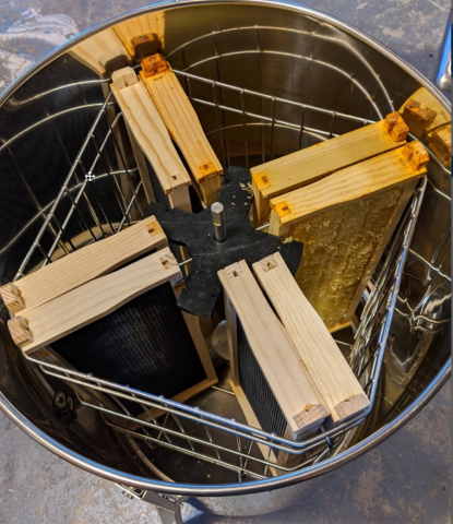 Honey Extractor Frame Holder by sterlinggold | Download free STL model ...