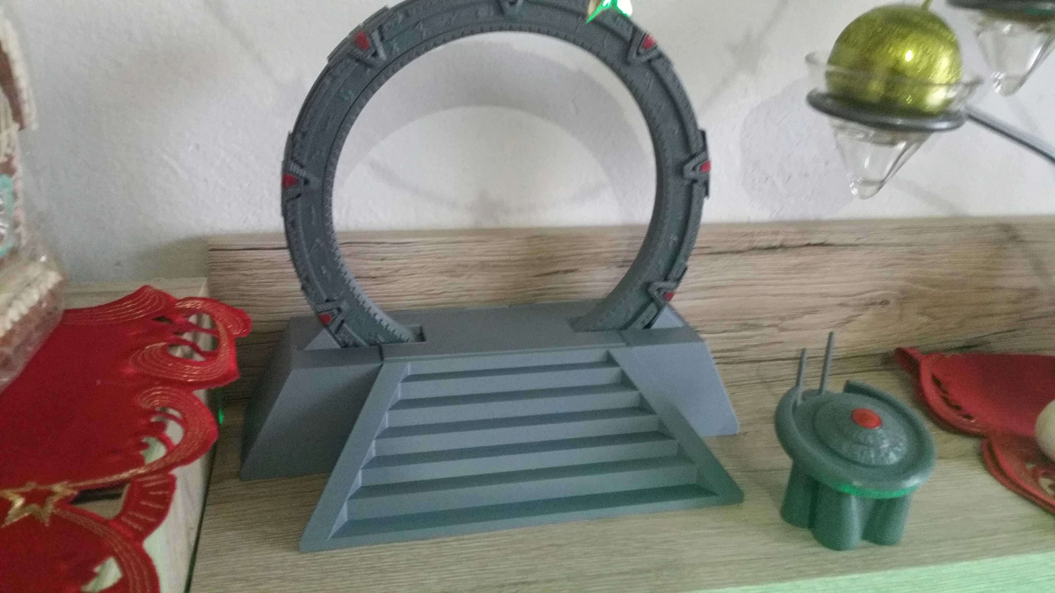Stargate in an off-world pedestal with a DHD by Martin | Download free ...