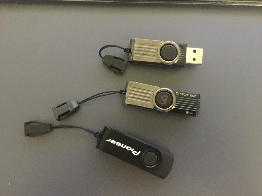 USB stick casing by AndersV209 | Download free STL model | Printables.com