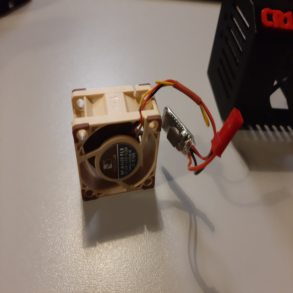 Creality CR10s Pro Extended fan shroud (40x20mm fan) by plammers ...