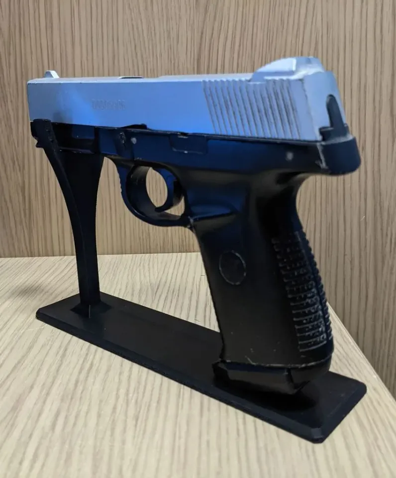 Handgun stand by Jordi | Download free STL model | Printables.com
