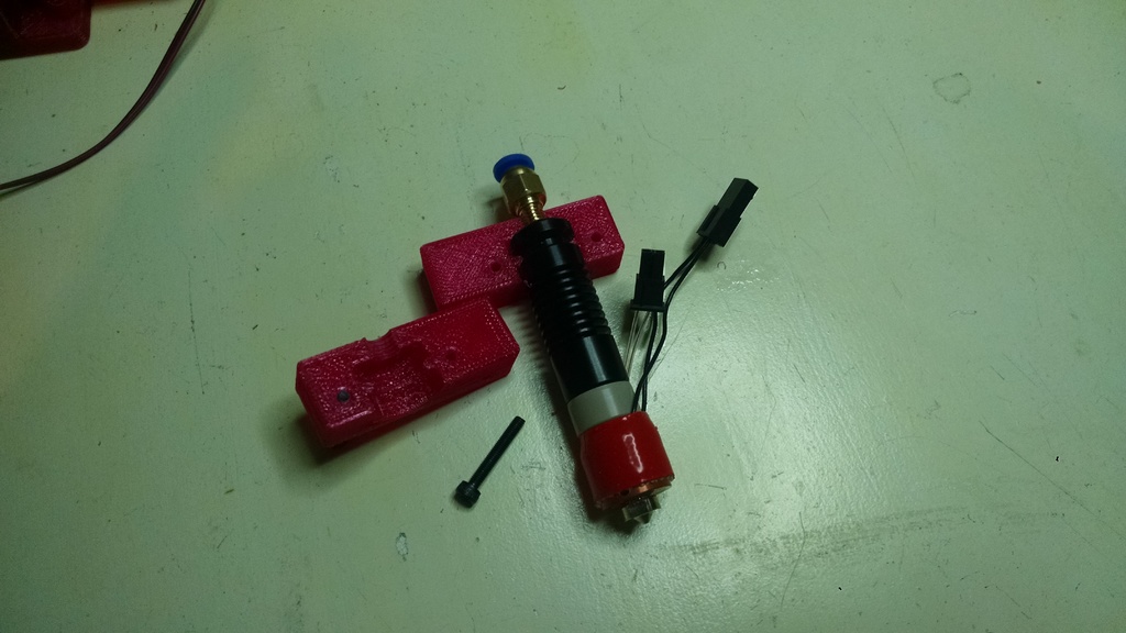 Printrbot Simple Metal Bowden Conversion by TeamOliva | Download free STL model | Printables.com