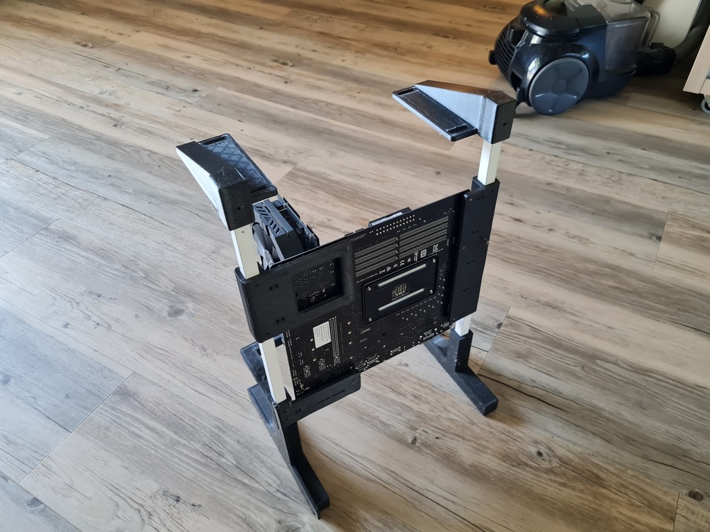 (Mini)ATX PC bench case por Chyneuze | Descargar modelo STL gratuito ...