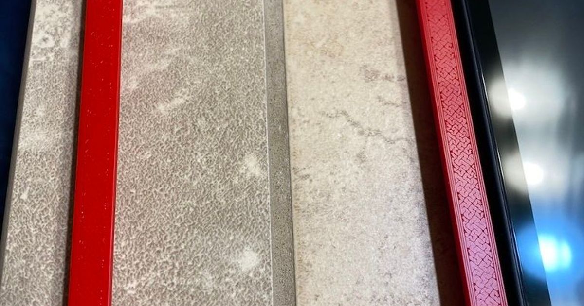 Nintendo Switch Screen Protector Jig by Perkinje | Download free STL ...