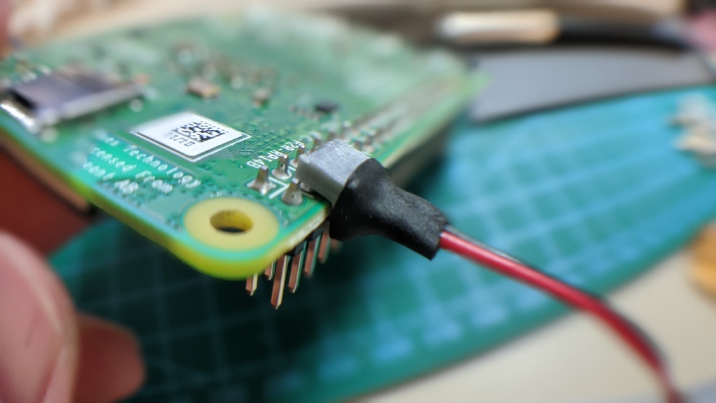 Raspberry Pi Power Pin Clip by mace-man | Download free STL model ...