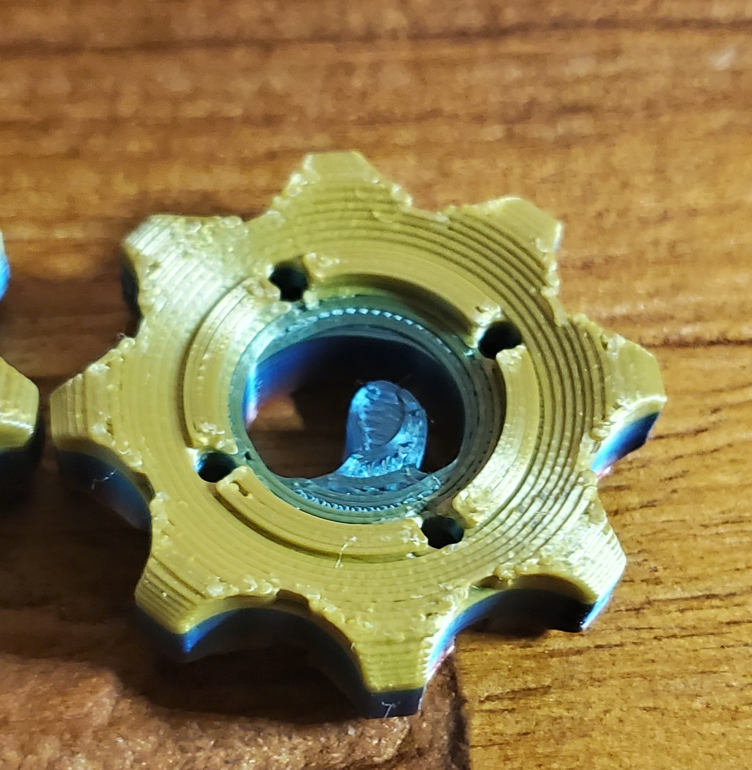 Lucky Gear makers coin by MalachiteWolf | Download free STL model ...