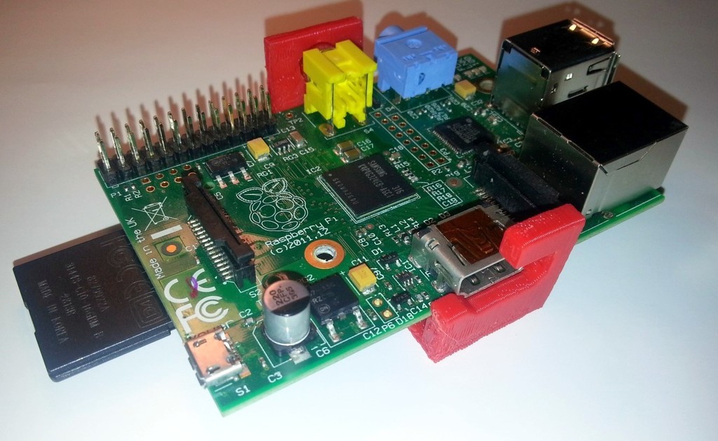 Simple clip in Raspberry Pi mount by snowboarder | Download free STL ...
