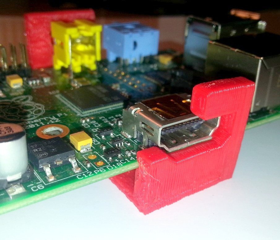 Simple clip in Raspberry Pi mount by snowboarder | Download free STL ...