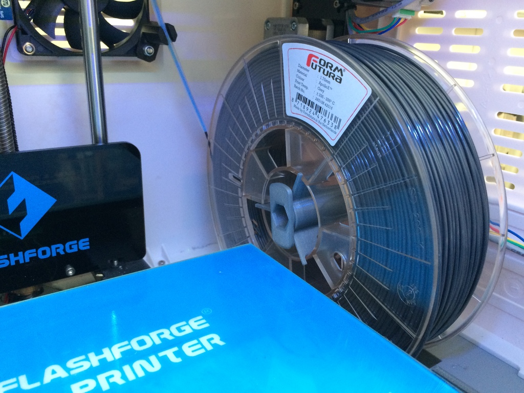 100mm hollow spool and 75mm adaptor by John Stroem | Download free STL ...