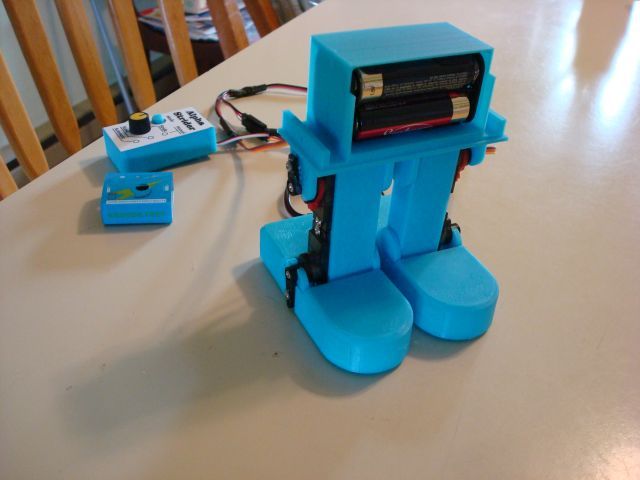 4 Servo Walking Robot Base Controled By Servo Tester By Robothut