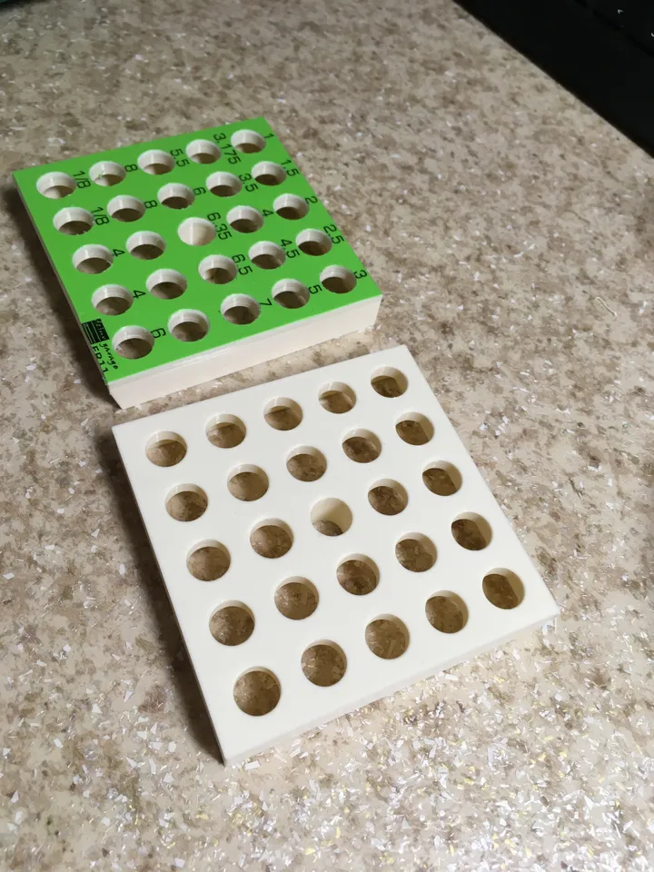 ER11 organizer by Džino | Download free STL model | Printables.com