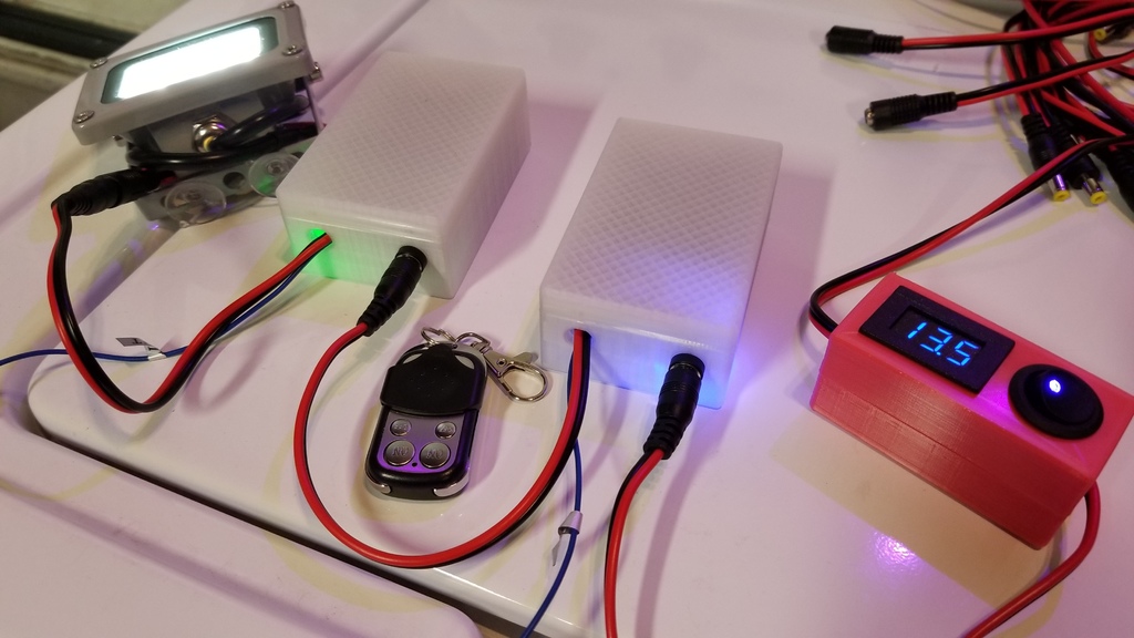 12V Remote Switch Box by Khonius | Download free STL model | Printables.com