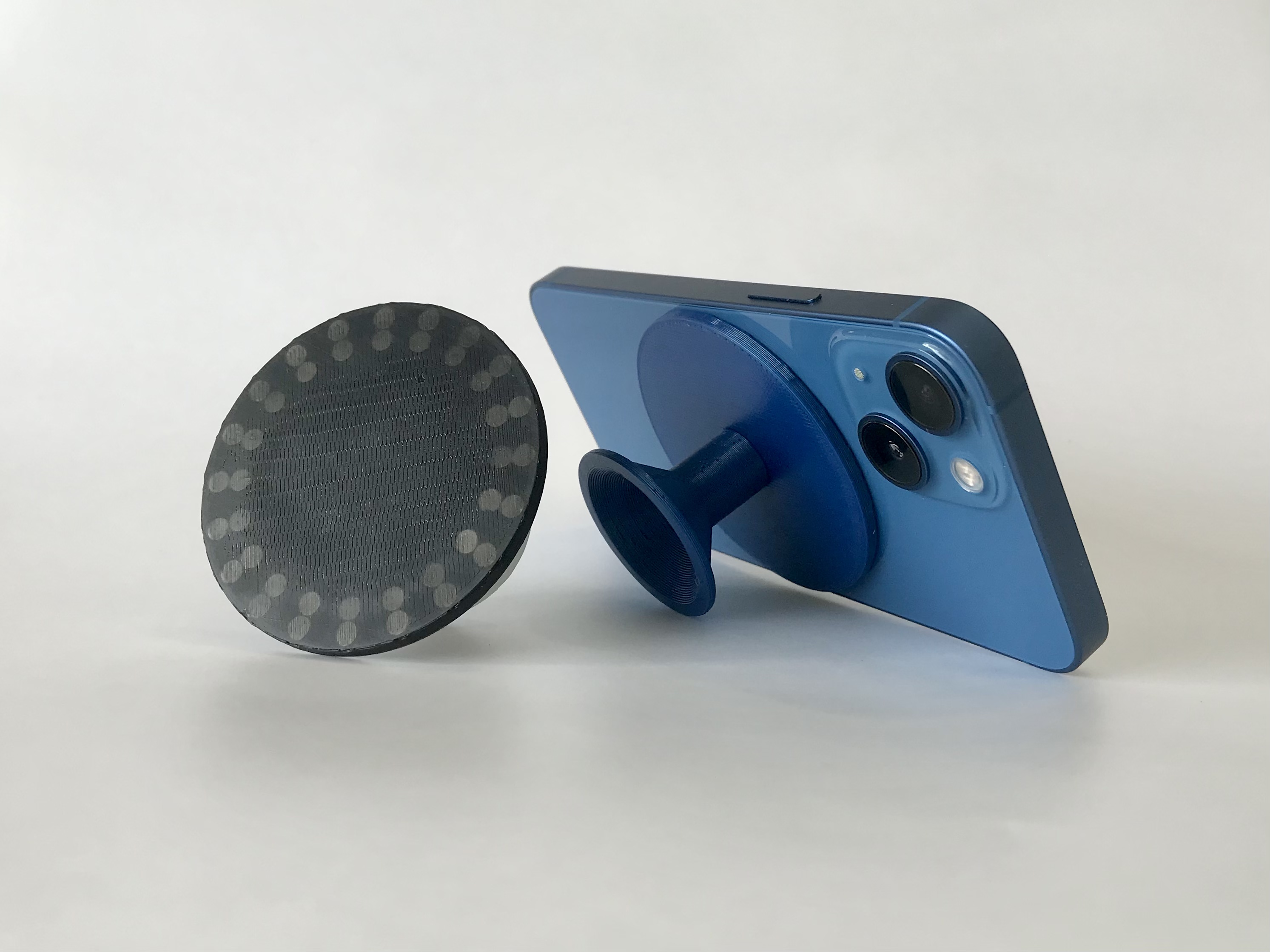 MagSafe pop socket and stand by PlasticBarista | Download free STL ...