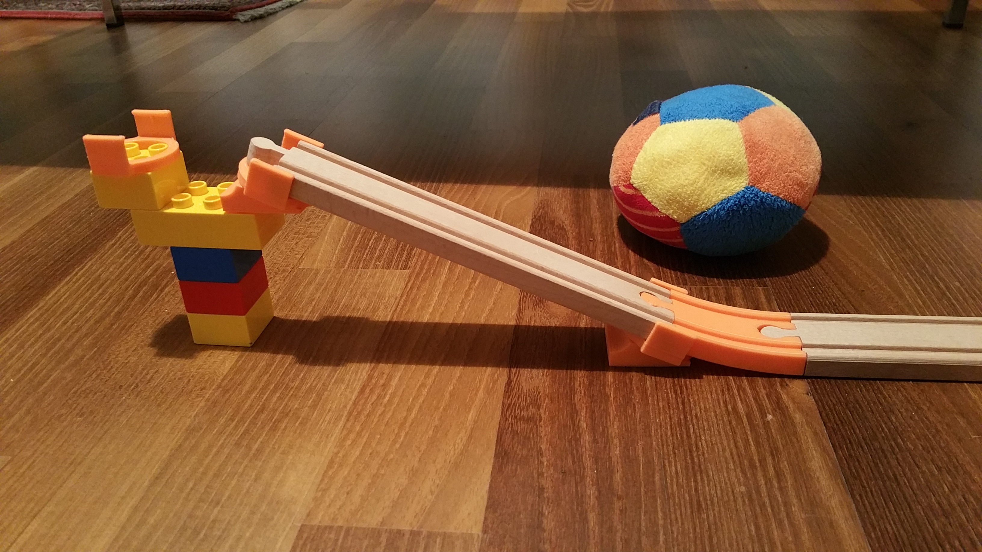 Duplo compatible clip for brio tracks by andy | Download free STL model ...