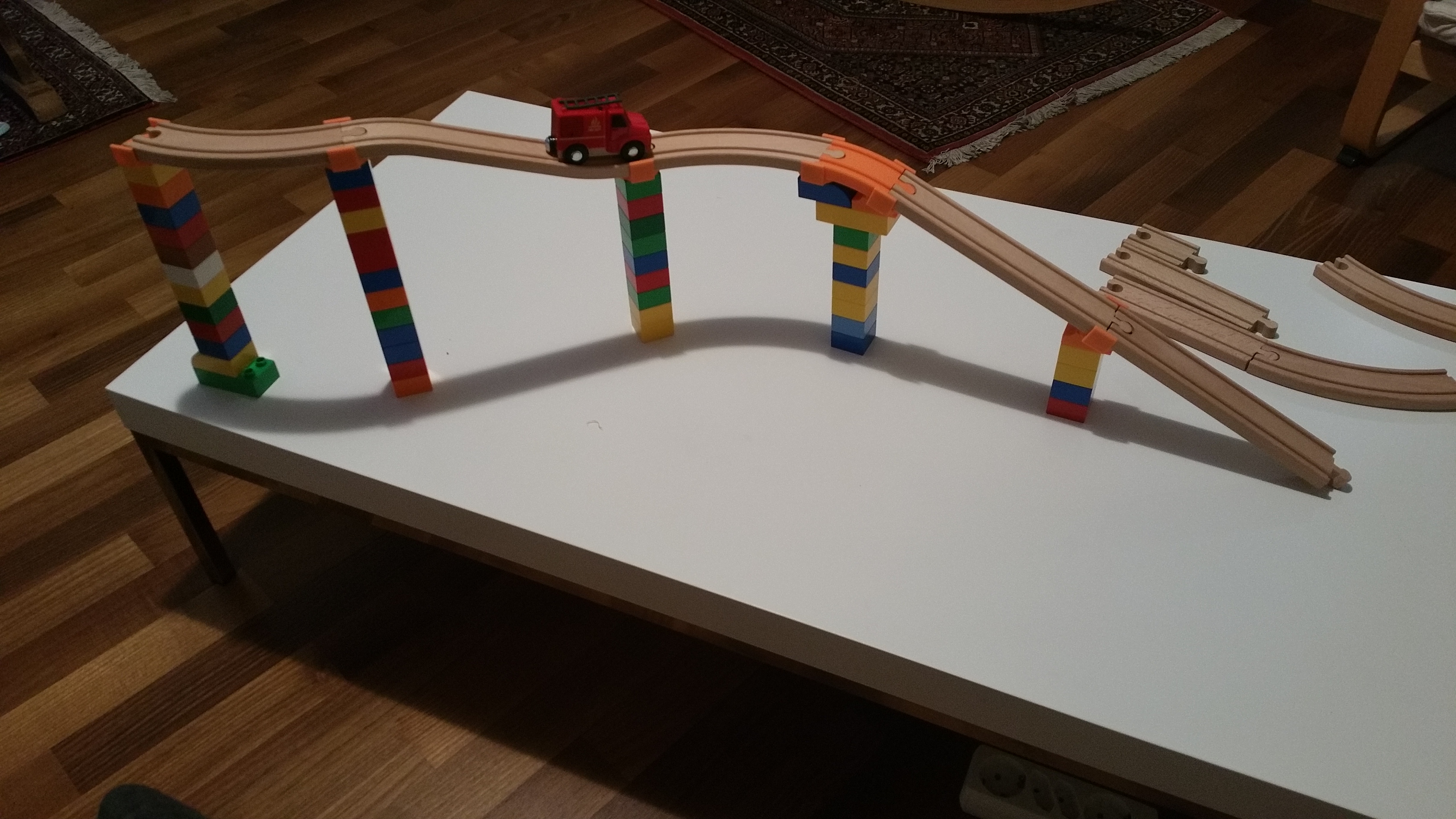 Duplo compatible clip for brio tracks by andy | Download free STL model ...