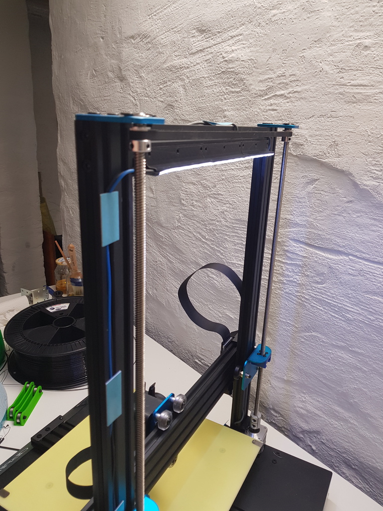 Universal LED Strip Holder by Andreas Jäde | Download free STL model ...