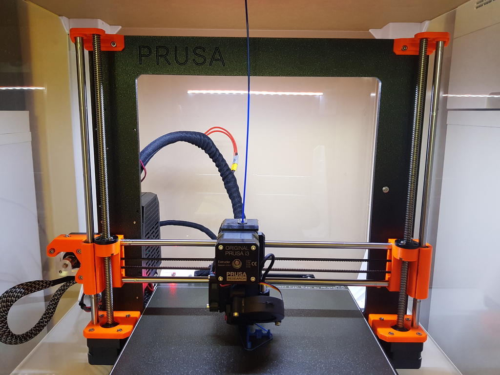 Universal LED Strip Holder by Andreas Jäde | Download free STL model ...