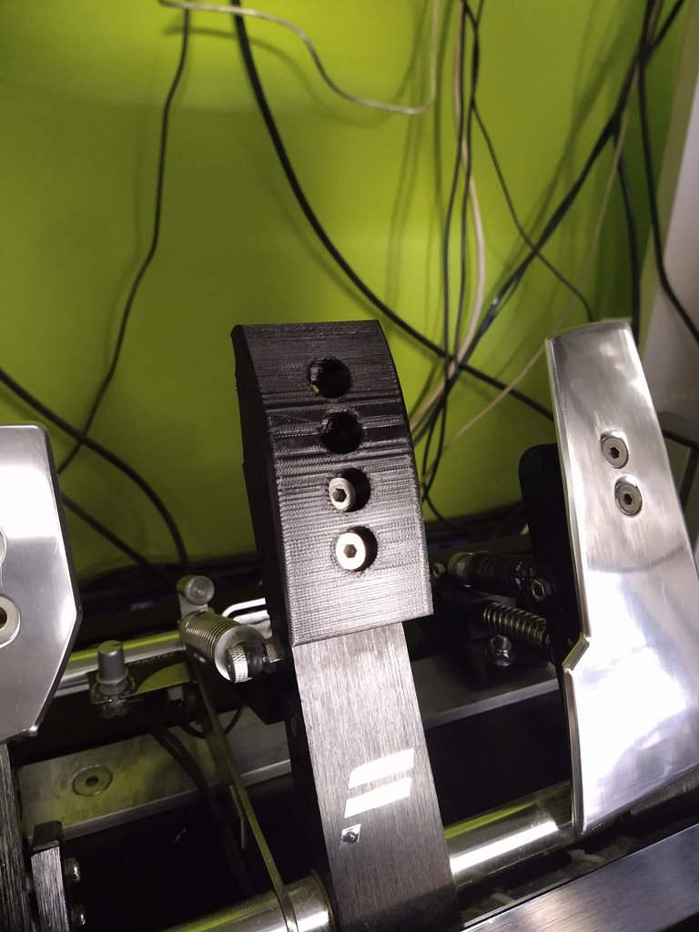 Fanatec CSP v2 Brake pedal replace by Pelice | Download free STL model ...