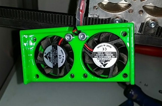 Snap on fan holder for Creatr and XL - final version by kentthoresen ...