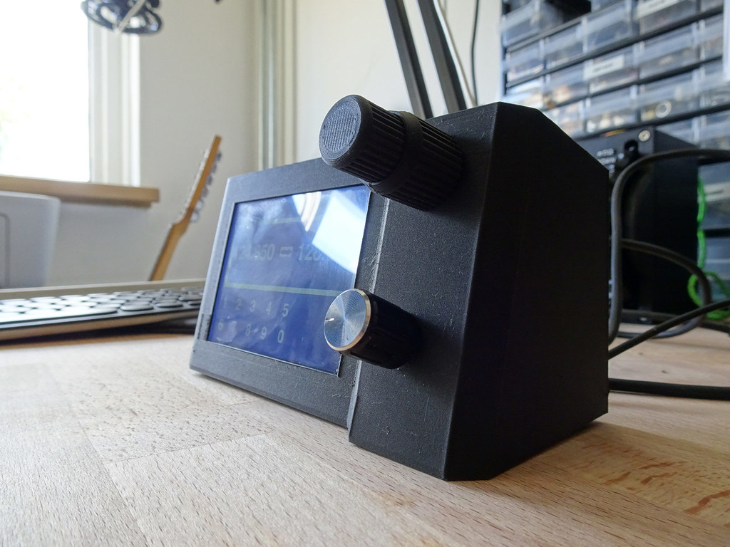 ESP32 Flight display for MFS2020 by BitsAndDroids | Download free STL ...