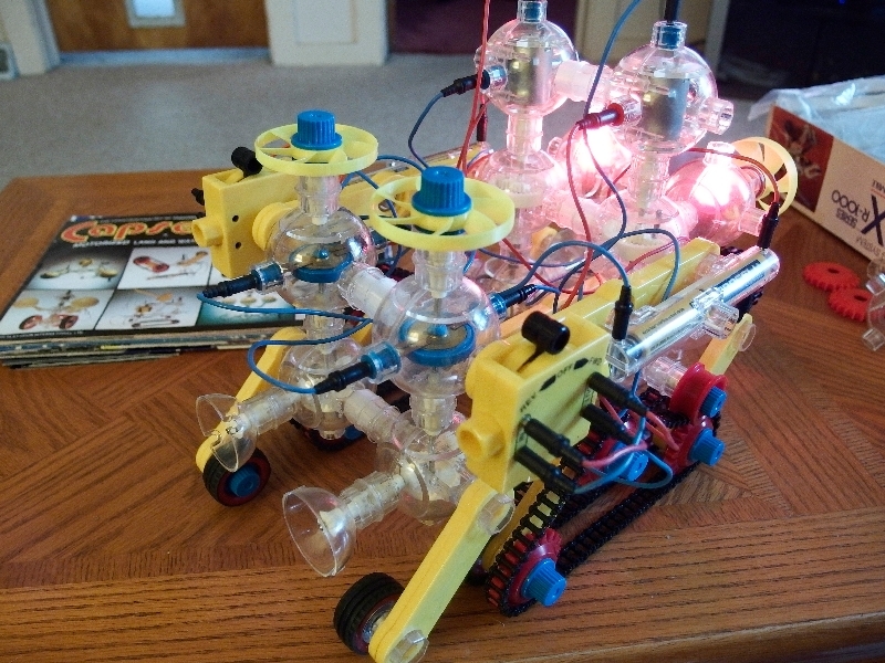 Capsela Fans by Cal LF | Download free STL model | Printables.com